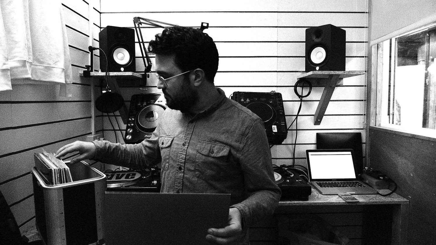 Cosmic Roundup 2015 pt6 – Anthony Chalmers from Baba Yaga’s Hut ...