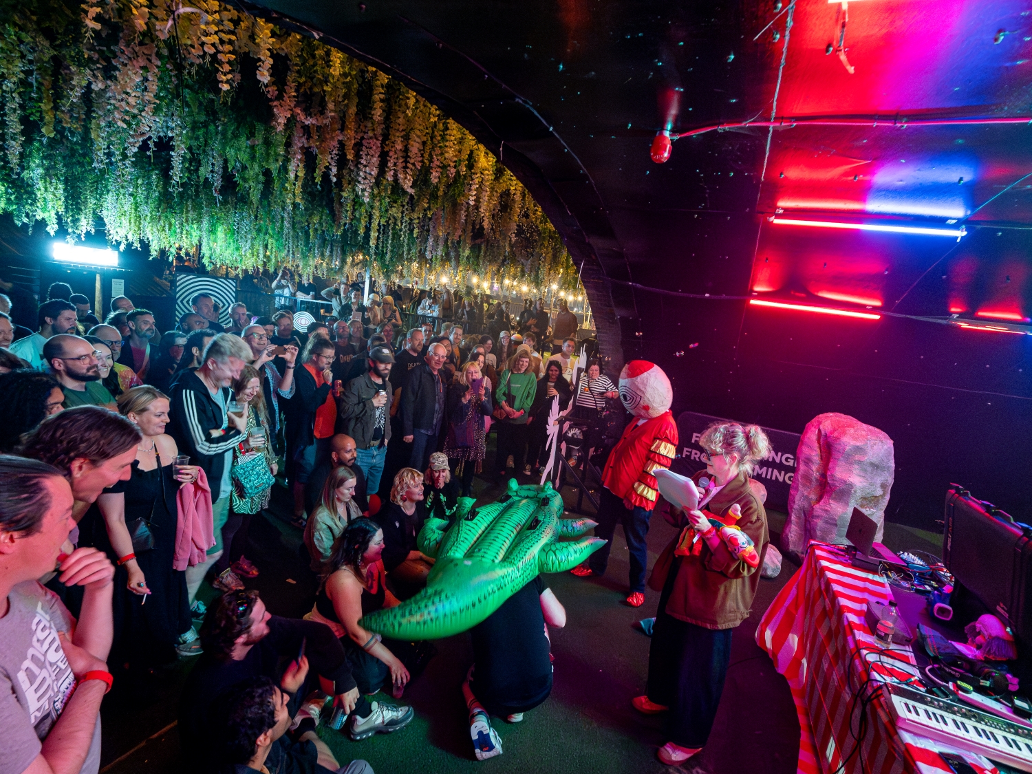 Saturday at Supersonic Festival | Echoes And Dust